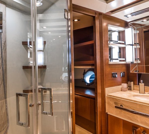 Yacht AZIMUT YCG 120', Azimut | CHARTERWORLD Luxury Superyacht Charters